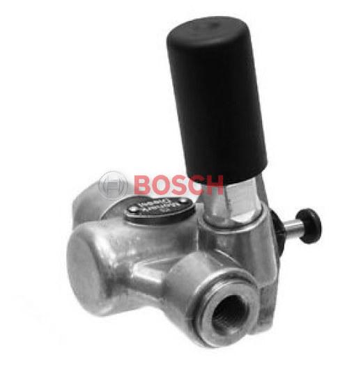 BOSCH VOLVO FEED PUMP F/N/10/12, 0440008068 — SAJID Auto Online
